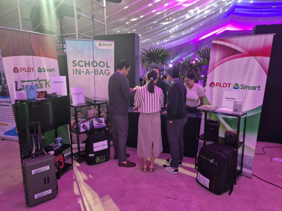 PLDT and Smart power 31st National Public Relations Congress ...
